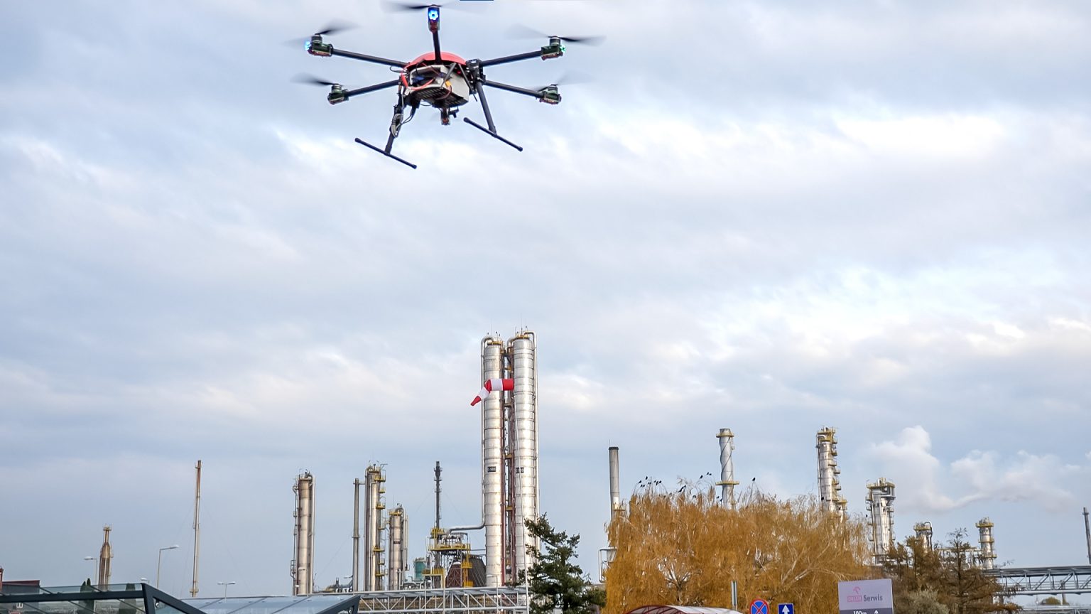 Autonomous Drones In a Box | Dronehub – Digital transformation of your ...